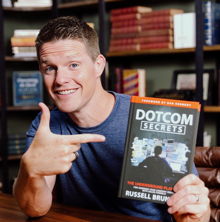 Russell Brunson: Net Worth, Age, Wife, Address, Products - Revolist